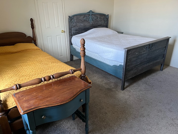 La Junta Vacation Rentals & Homes - Colorado, United States | Airbnb