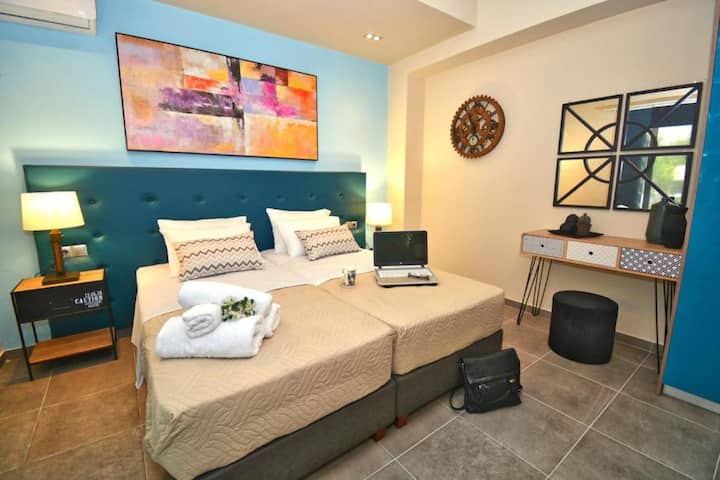 Villa Marinos Superior Apartment 'Blue' With Pool - カヴォス