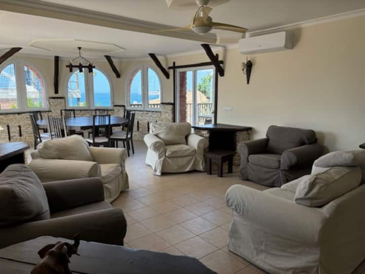 Stunning Villa In El Chaparral - La Cala de Mijas