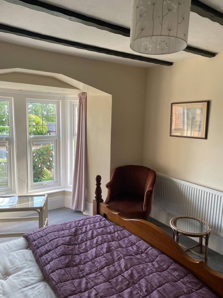 Beamed Bedroom In Farm House - Steyning