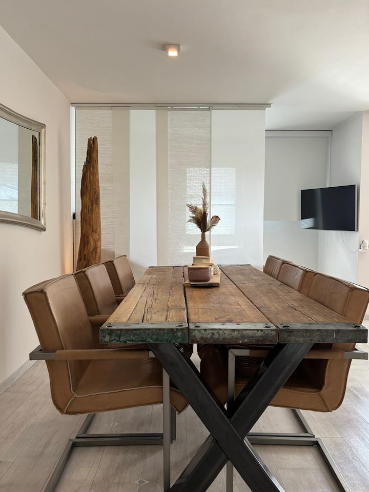 Modernes 1-zimmer Appartement Rheinnähe Mit Balkon - Königswinter