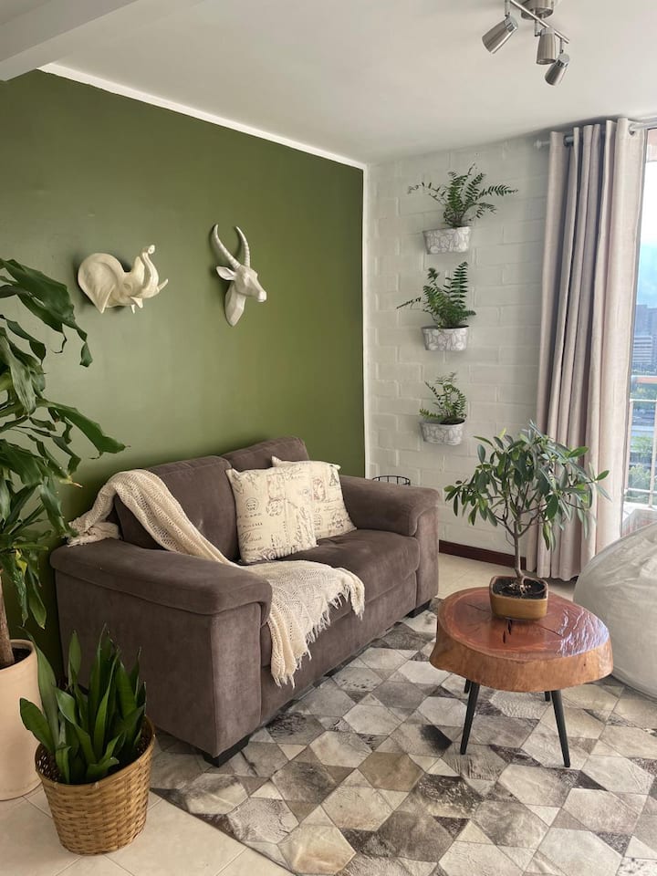 Habitación Privado En El Poblado - Medellín