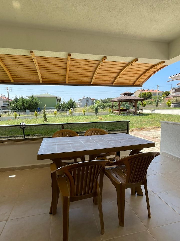 Saros Körfezinde Giriş Kat Daire - Edirne