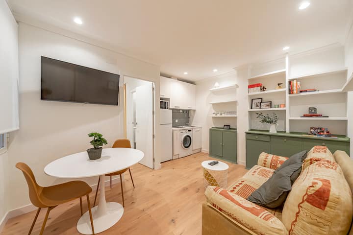 Acogedor Apartamento En Chamberí - Madrid