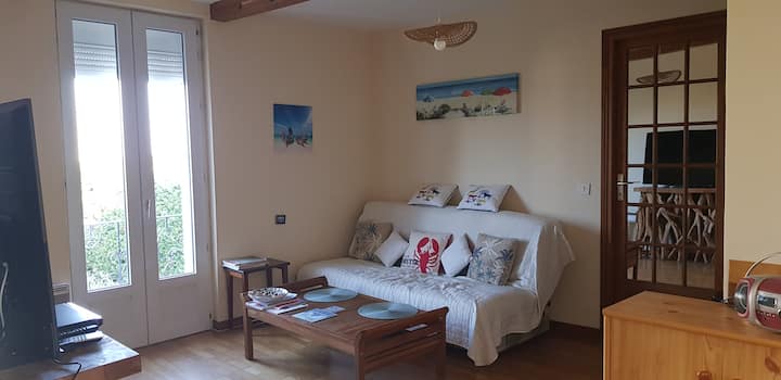 Joli F2 Entre La Gare Et Les Plages - Hotel Ibis Budget Deauville