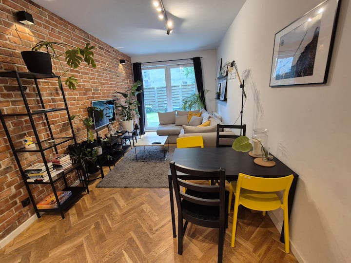 Cozy Apartment With Terrace - Gdańsk