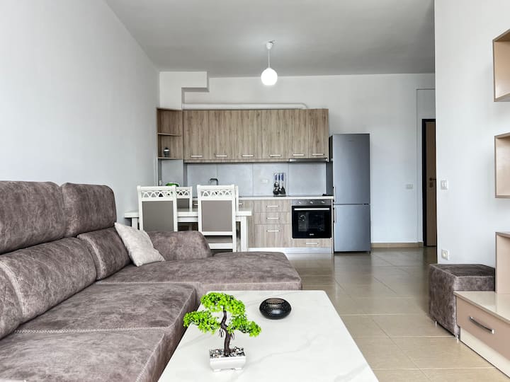 Vloravista: Above The Trees! - Vlorë