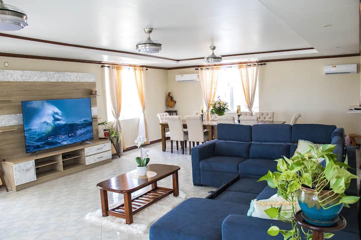 Luxury 8br Villa & Cottage With Pool, Garden & Gym - Barbados