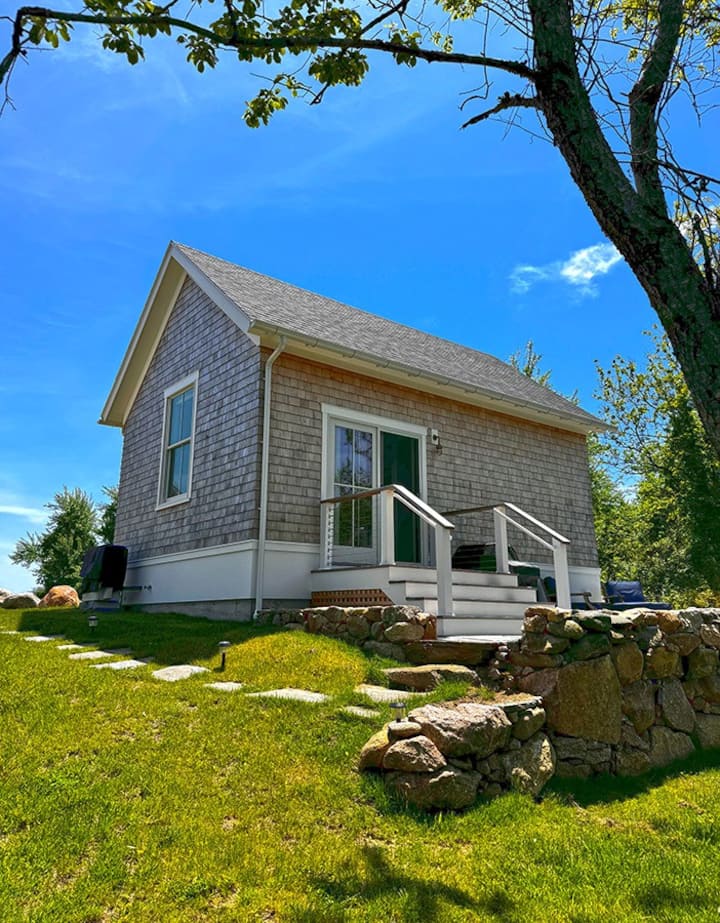 The Bungalow @ Mansion Beach - Block Island, RI
