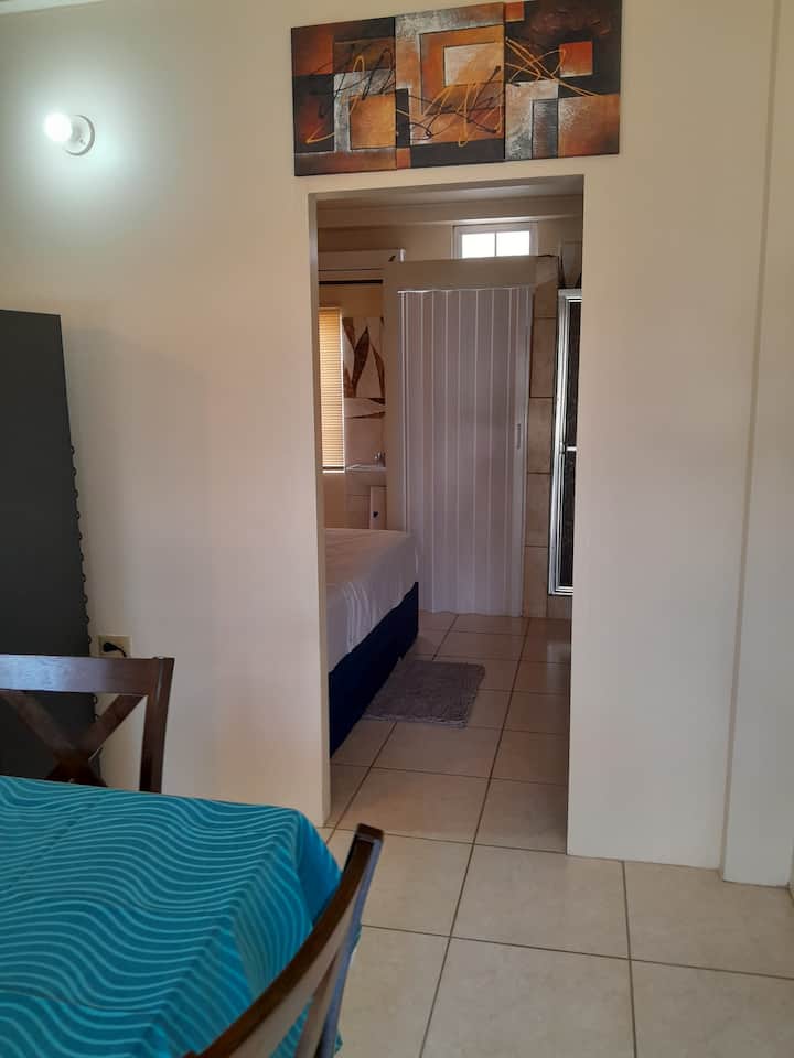 Gyn's Palace - Tobago