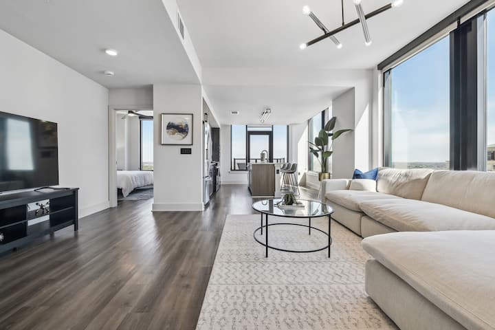 2 Bdrm Midtown Gem - Atlanta, GA