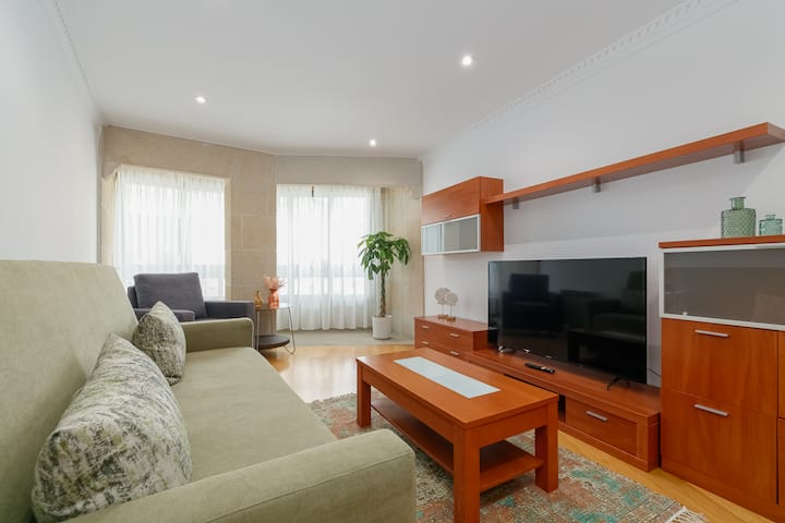 Cabana Rentals - Puerta Al Encanto: Descubre Tui - Tuy