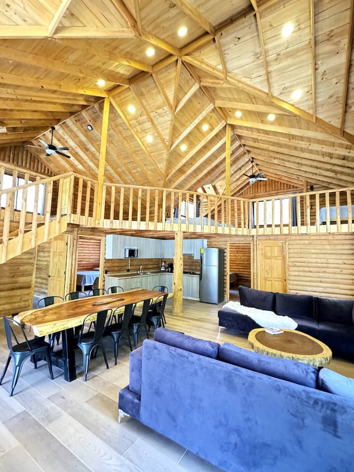 *Espaciosa Y Moderna Cabaña* Para 26 Personas - Nuevo Leon