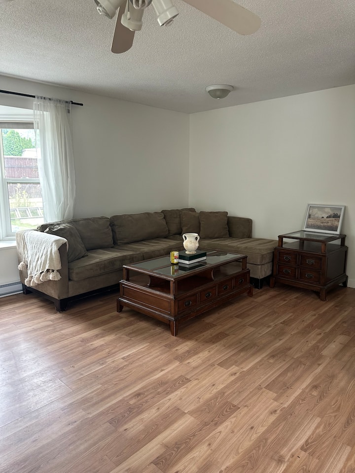 Cozy Quiet 3-bedroom House In Okanagan Falls - Okanagan Falls