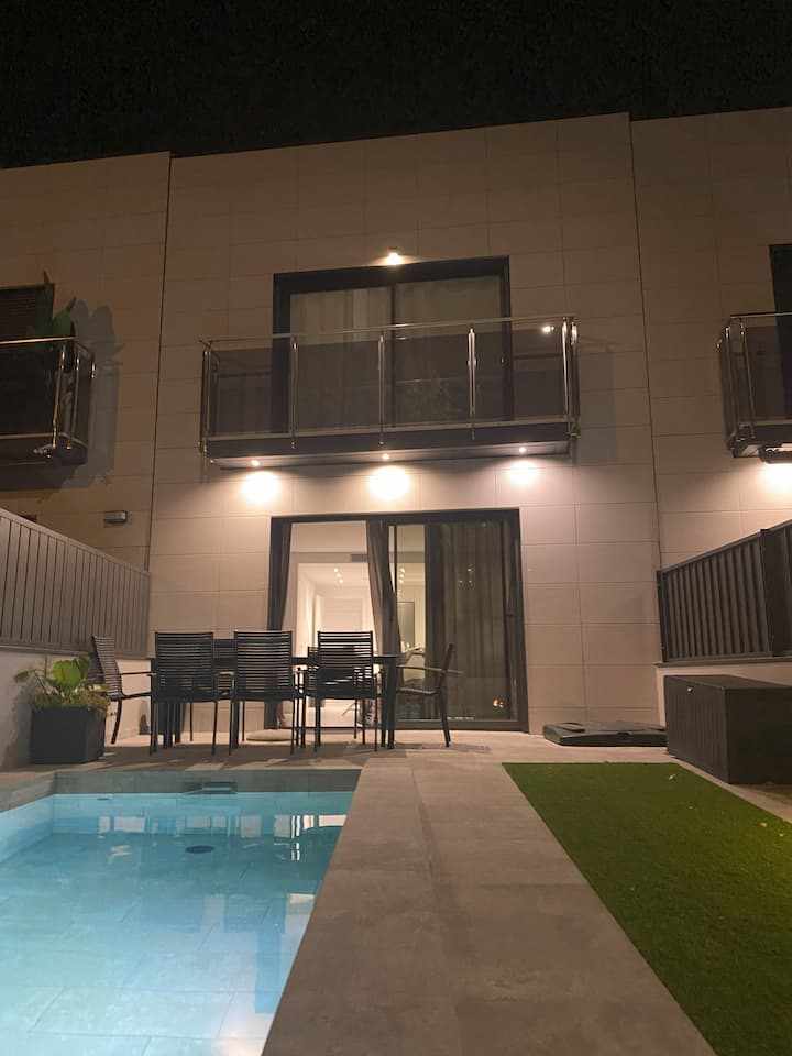 Elegancia Y Confort En Casa Moncerrat - Vilanova i la Geltrú