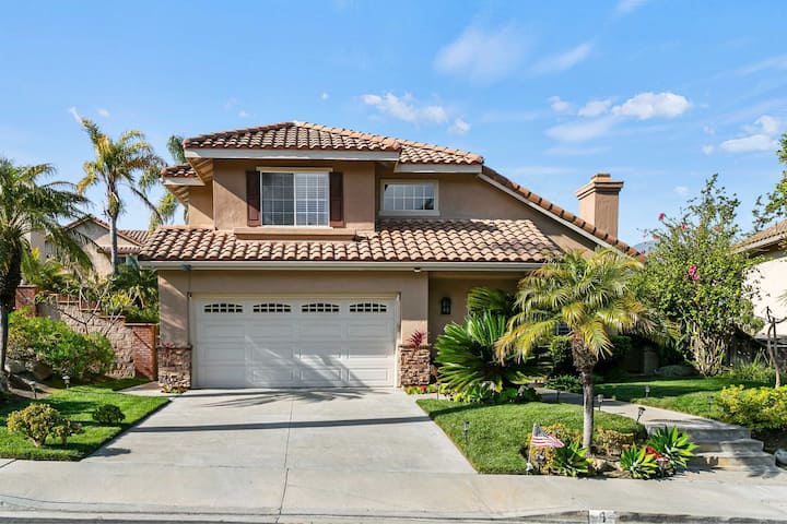El Guiro Elegance M#42129 - Rancho Santa Margarita, CA