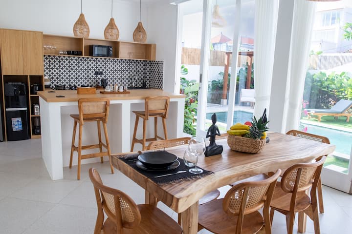 Villa Amor, Modern 3br With Private Pool In Canggu - Bali