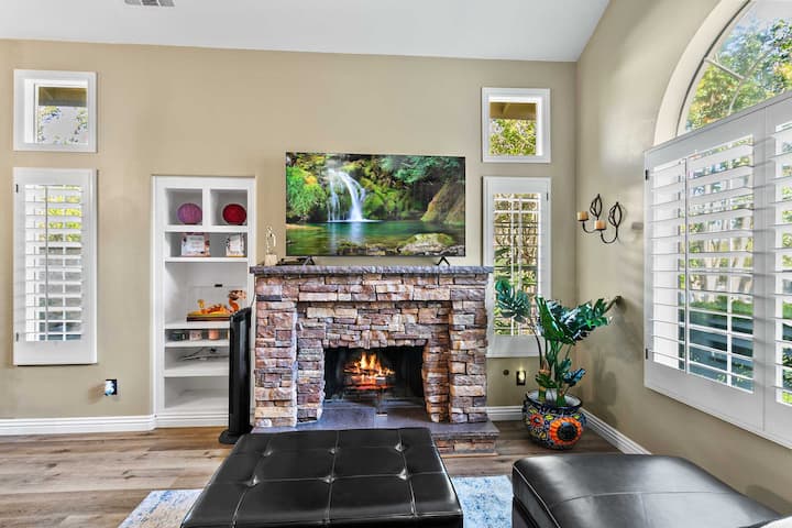 El Guiro Elegance E#42129 - Rancho Santa Margarita, CA