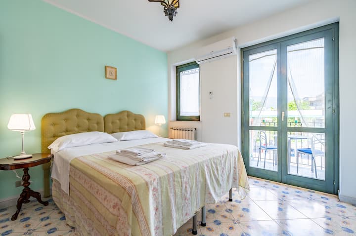 Seaside Apartment – Just Steps From The Beach - Mascali