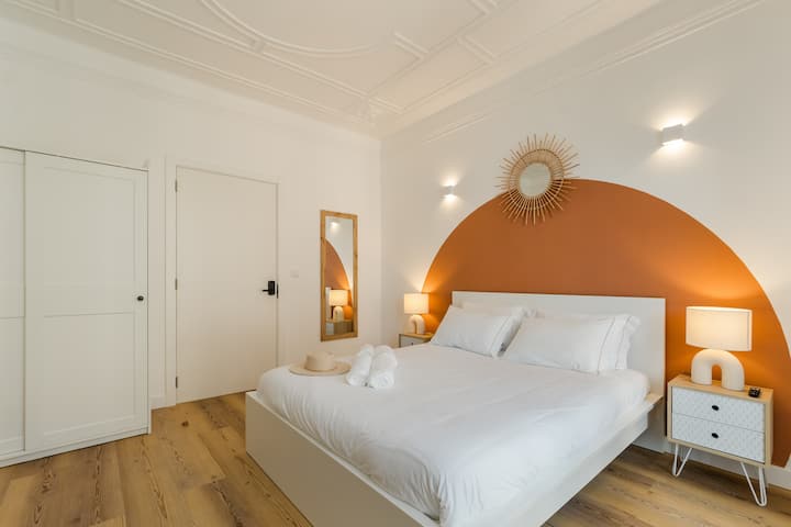 New, Colorful Room W/ Queen Bed In Central Lisbon - Lisboa