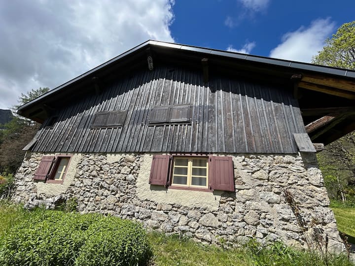 Off-grid Alpine Cabin – Graydon - Saint-Jean-d'Aulps