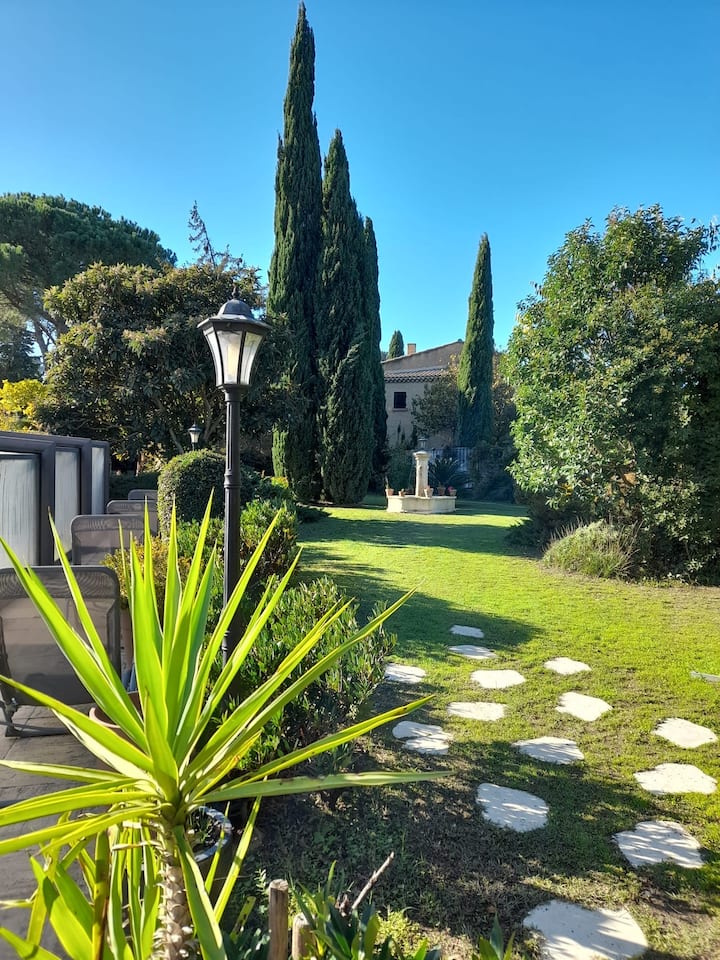 Grande Villa Paisible - Avignon