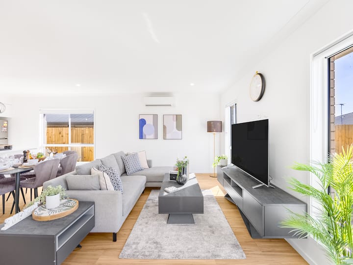 Convenient Brandnew 4 Beds House, 5 Mins To Mall - Brisbane