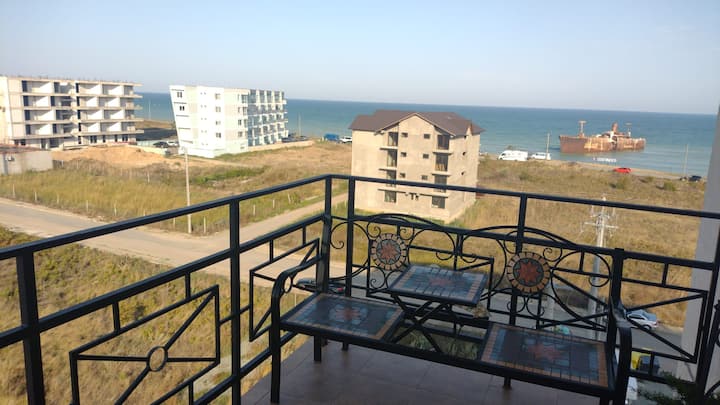 La Julia - Costinești