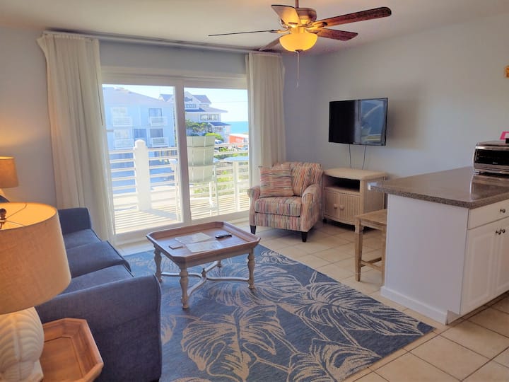 Sandpeddler Inn Suite 202 - Wrightsville Beach, NC