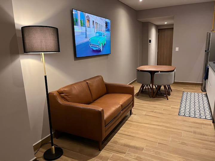 Sky Town Loft - Mexico City International Airport (MEX)