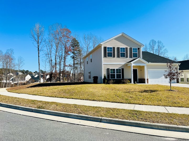 Midterm Corporate House, High Point - Thomasville - High Point