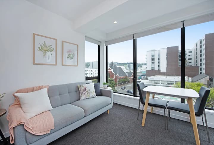Stylish One Bedroom Apartment On Kent - Wellington