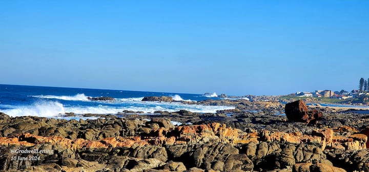 Milkwood Lodge 10 - Sleeps 4 - Port Edward