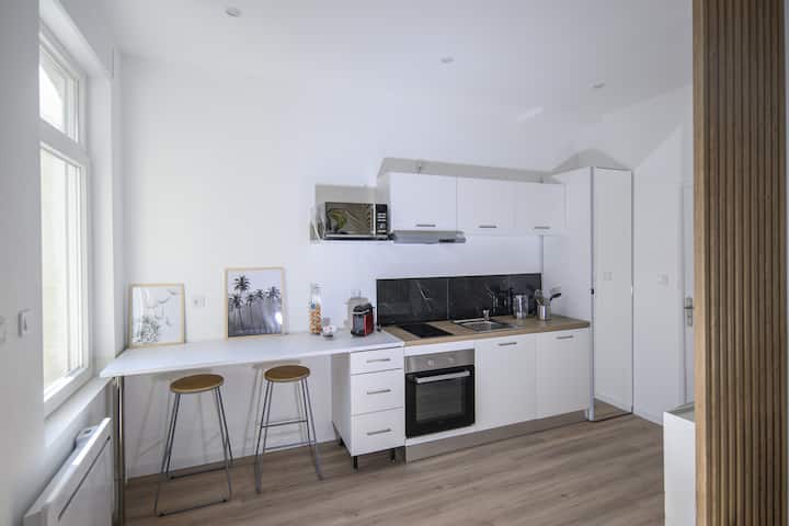 Joynest Studio - 7 Min Gare Et Centre Ville - Wifi - ibis budget Amiens Centre Gare