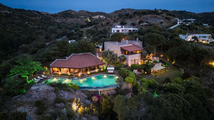 Ultra Luxury Hill Mansion  Yalıkavak Marina View - Turgutreis