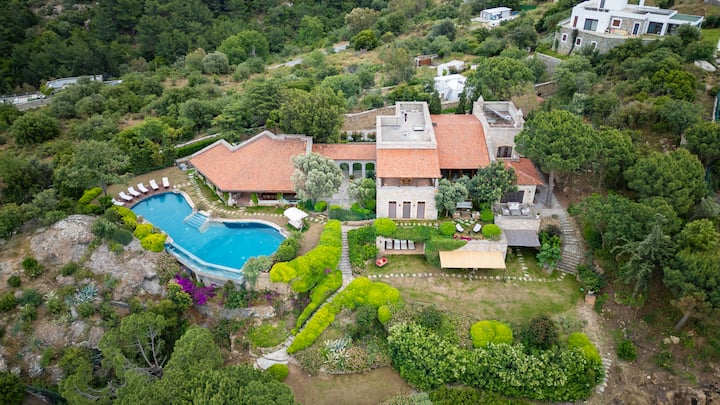 Ultra Luxury Hill Mansion • Yalıkavak Marina View - Turgutreis