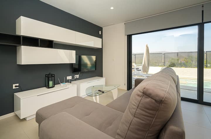 Villa De Lujo Con Piscina Y Campo De Golf - Águilas
