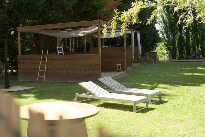 Tente Tipi "Le Prez Des îLes" - Tarascon