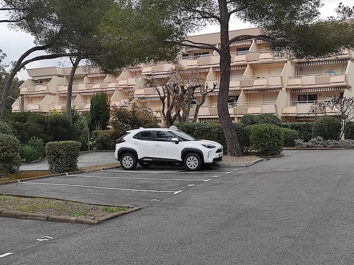 Appartement Calme Et Lumineux - Cap Estérel