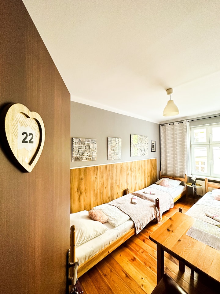 Explorer B&b Old Town Rooms - Pokój Trzyosobowy - Poznań