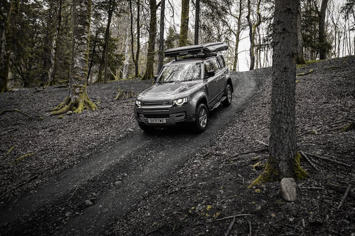Wildtrax Defender & Rooftop Tent - Inverness