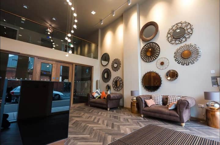 Aqua Dreams -Serviced Apartment - Belfast