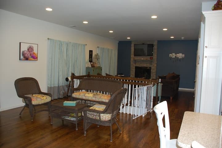 Beautiful House W/ Beach Access - Montauk, NY