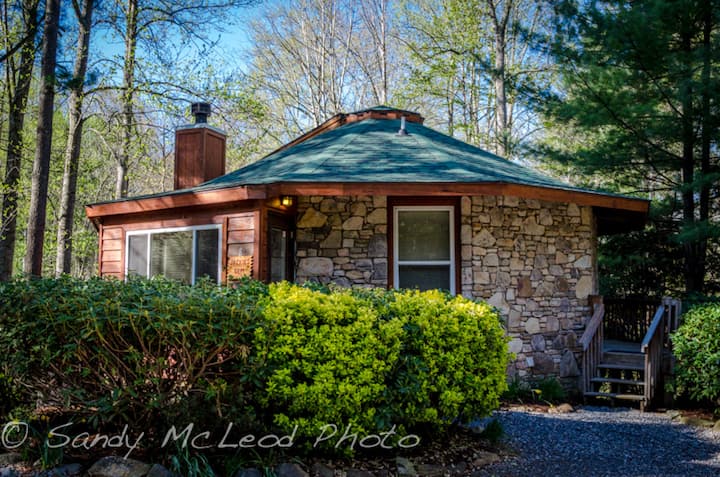 Stay Near Asheville's Pga Tour Event - Asheville, NC