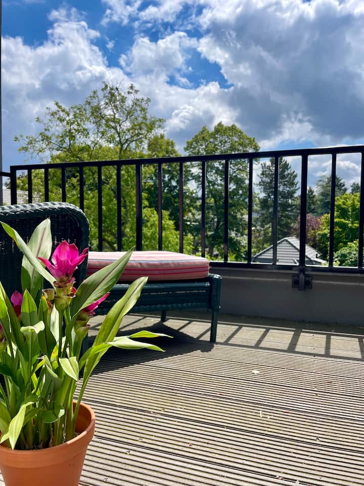 Linie 1, Messe/stadion, Terrasse - Cologne