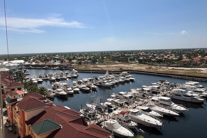 Cape Harbour Condo - Cape Coral, FL