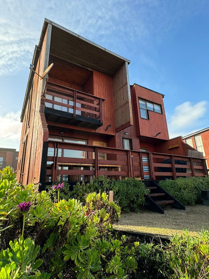 Casa En Condominio Con Acceso Directo A La Playa. - Pichilemu