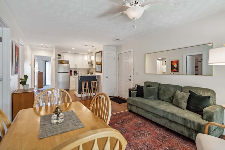 Lakeside Oasis (7-2 Wb) Golf, Pool, Pickleball - Bronston, KY