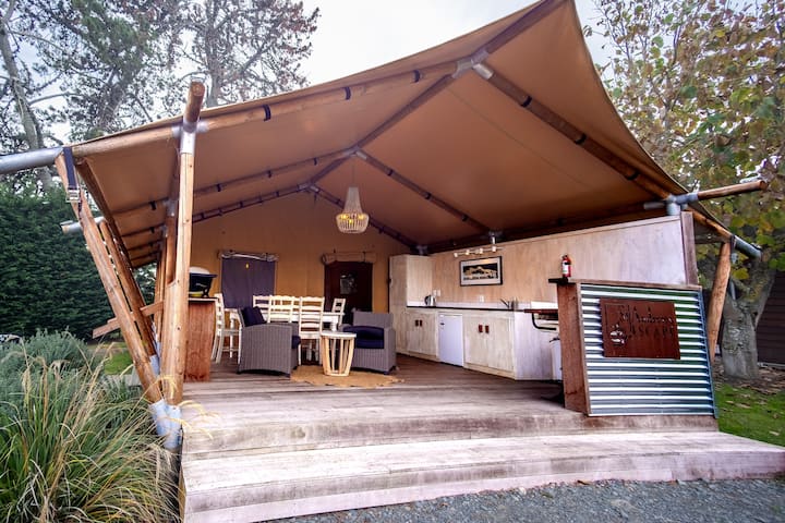 St Andrews Glamping Tent - Hastings, New Zealand