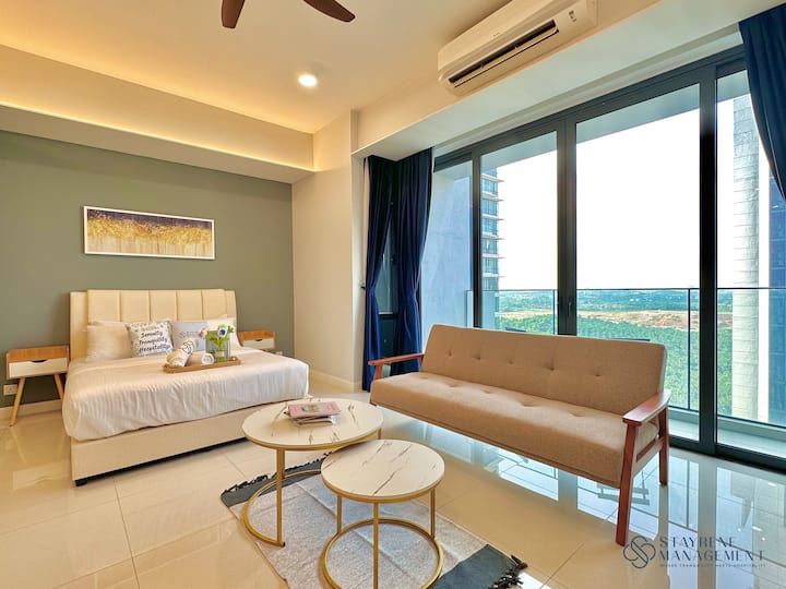 Grand Medini•cozy Studio 2pax•wifi/near Legoland - Iskandar Puteri